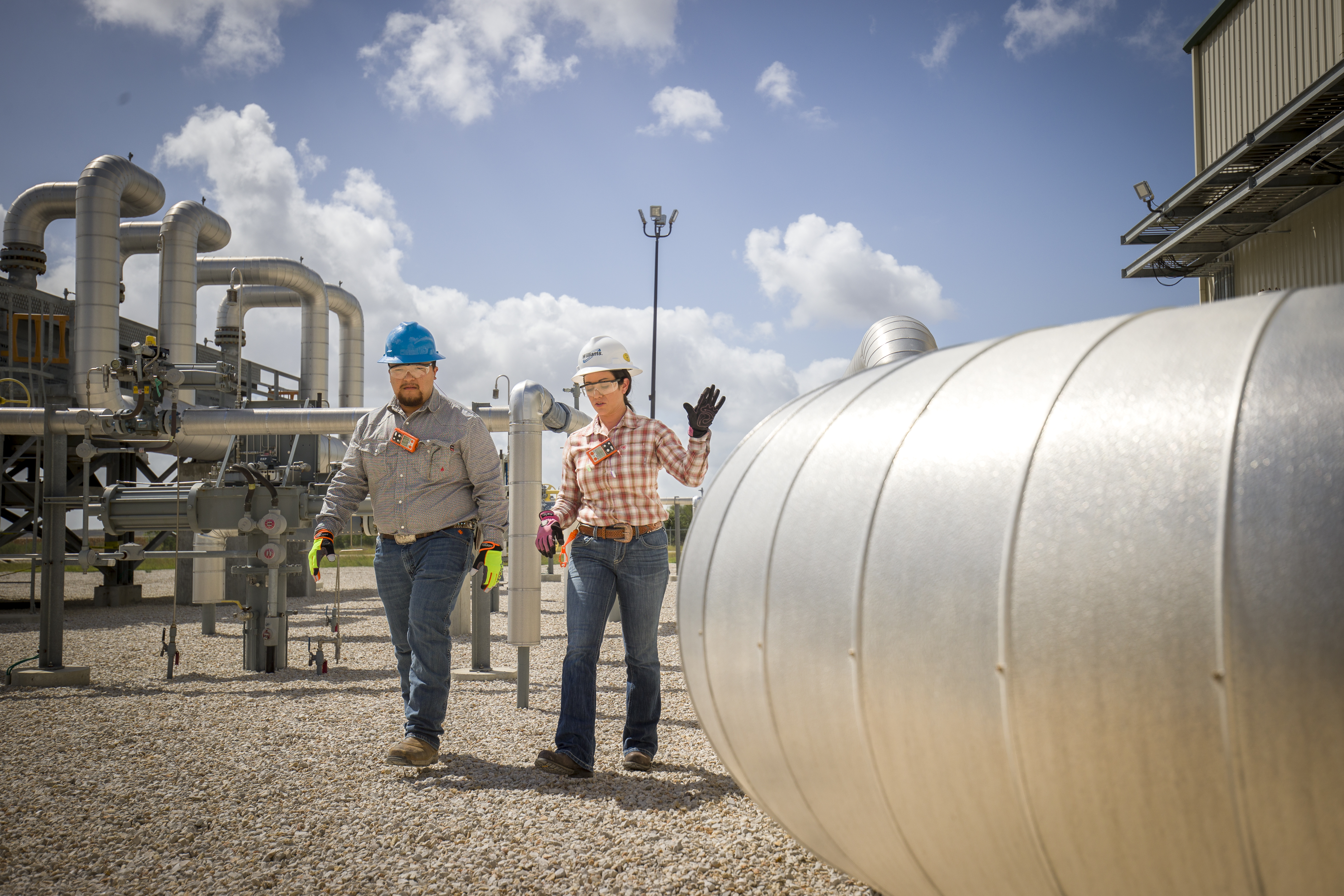 Williams powers up two major projects to meet southeast's energy needs ...