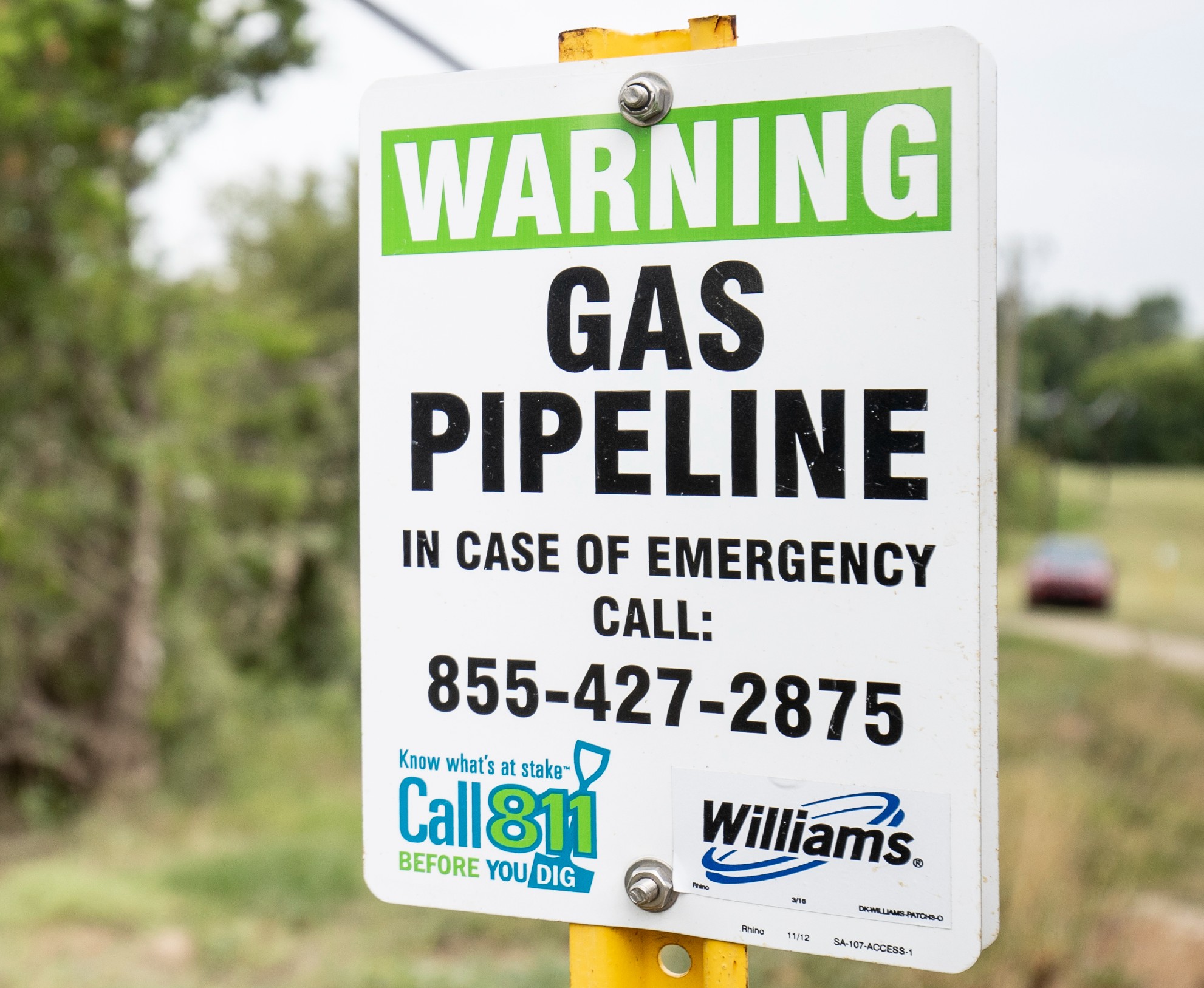 Planning to dig? Here’s how calling 811 works. | Williams Companies
